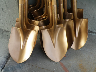 Digging for awe: Golden shovel poems | lit bits and pieces