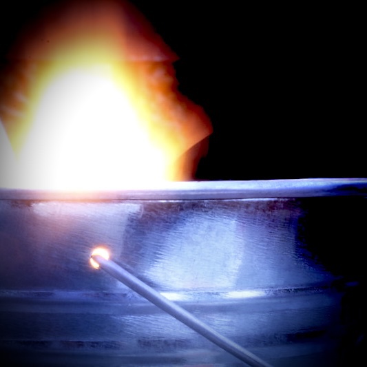 Light bucket | lit bits and pieces